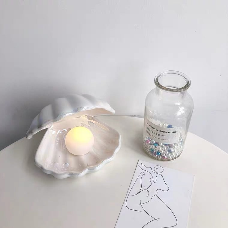 White / pink china shell night light | EverythingCuteClub