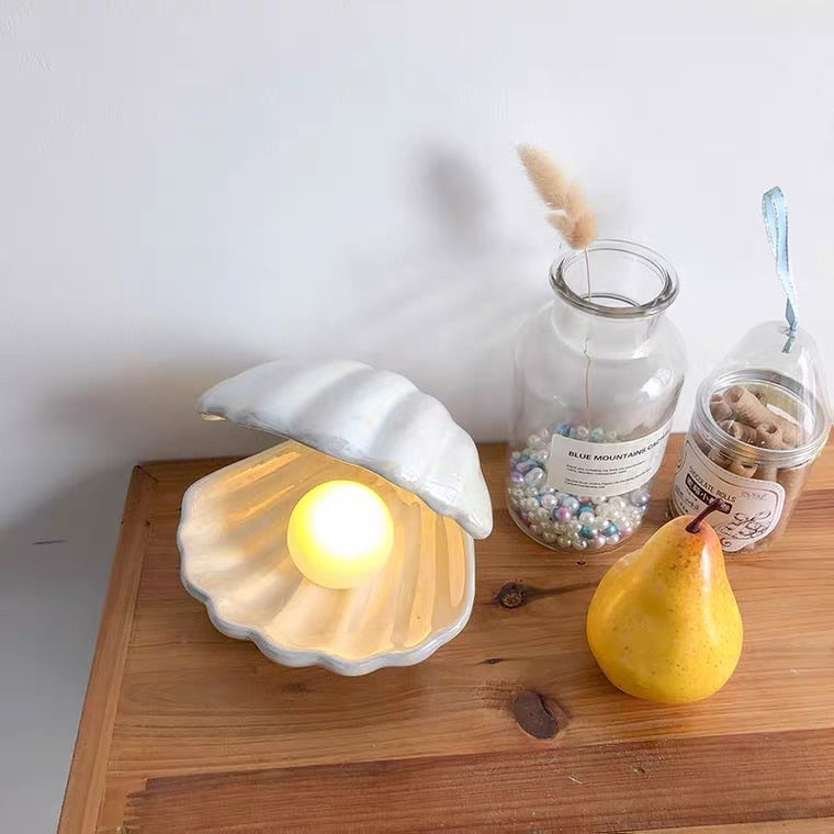 White / pink china shell night light | EverythingCuteClub